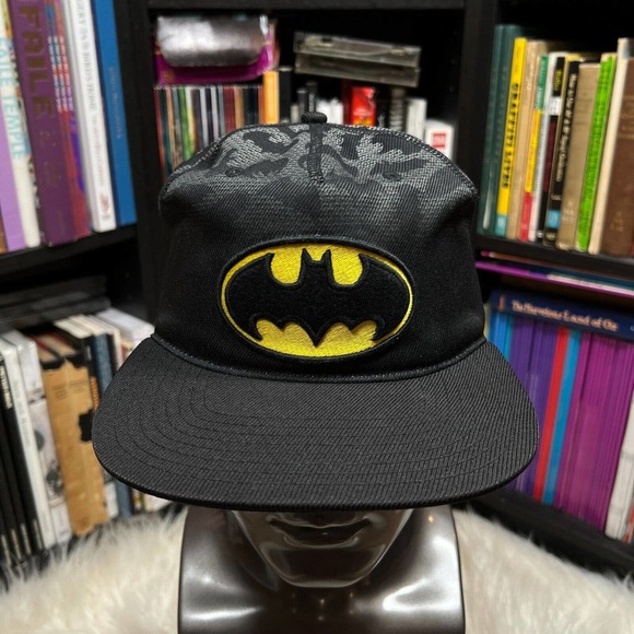 DC Comics | Accessories | Batman Bat Bat Logo Snapback Hat | Poshmark